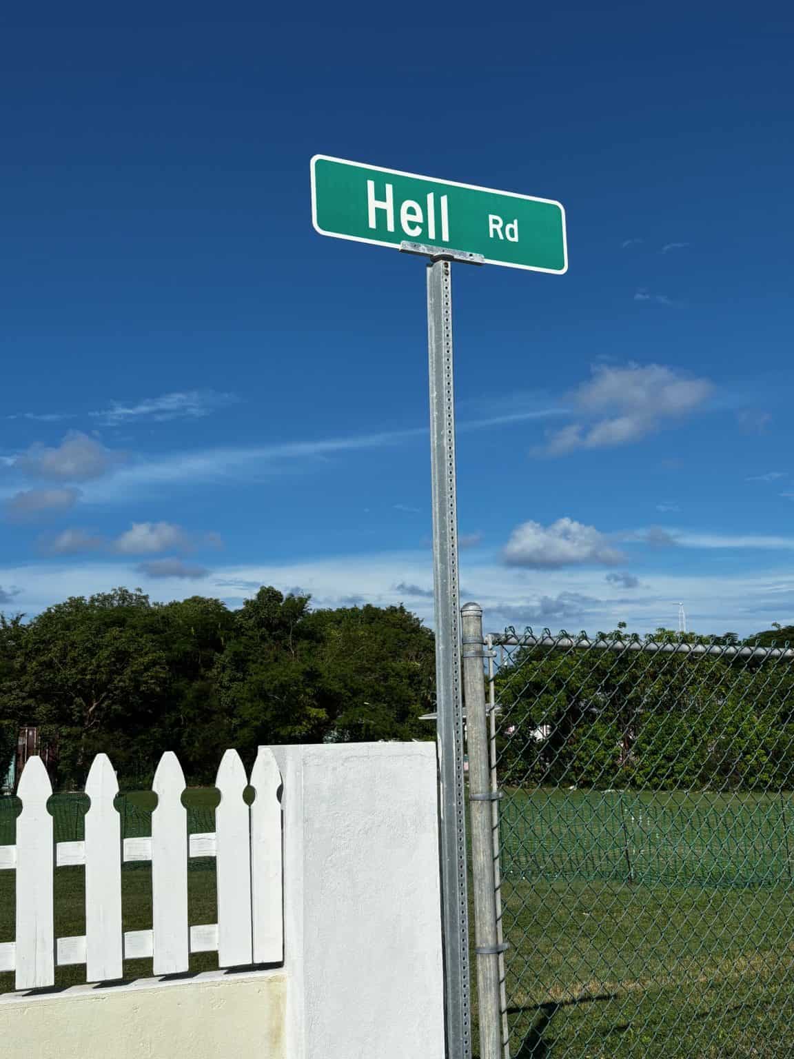 CAYMAN ISLANDS HELL - WHAT TO KNOW BEFORE YOU GO FROM AN EX-LOCAL [2025]