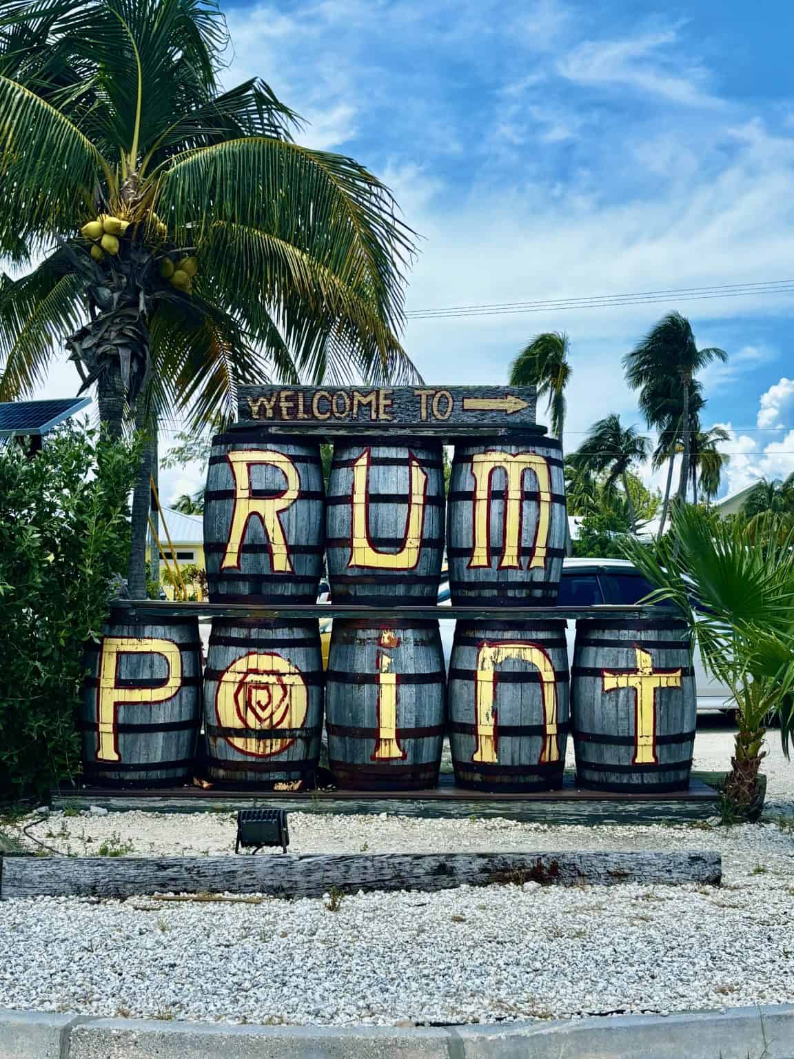 A COMPLETE GUIDE TO RUM POINT GRAND CAYMAN (FROM AN EX-LOCAL)