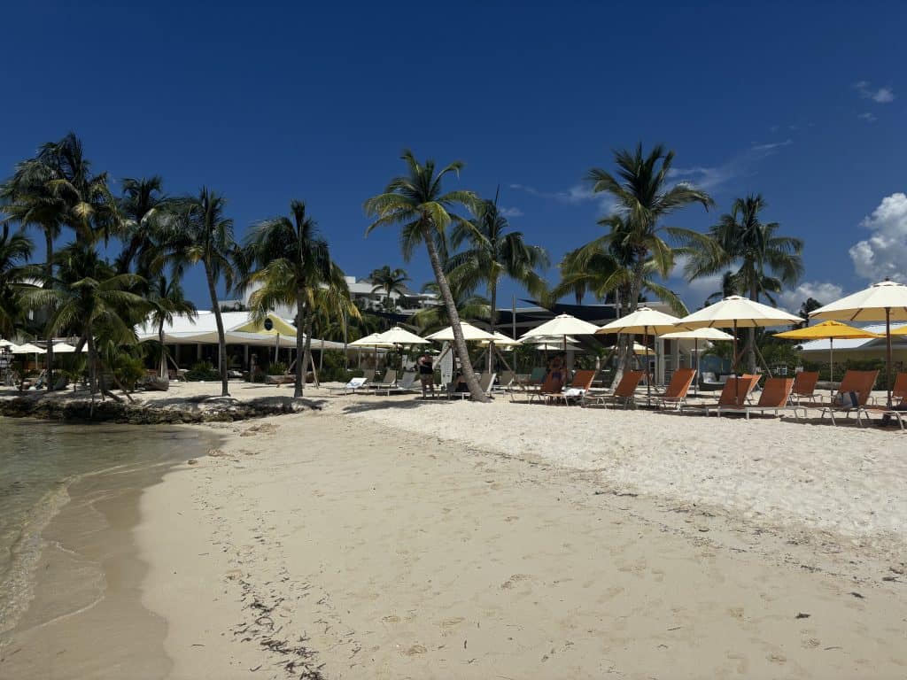 A COMPLETE GUIDE TO RUM POINT GRAND CAYMAN (FROM AN EX-LOCAL)